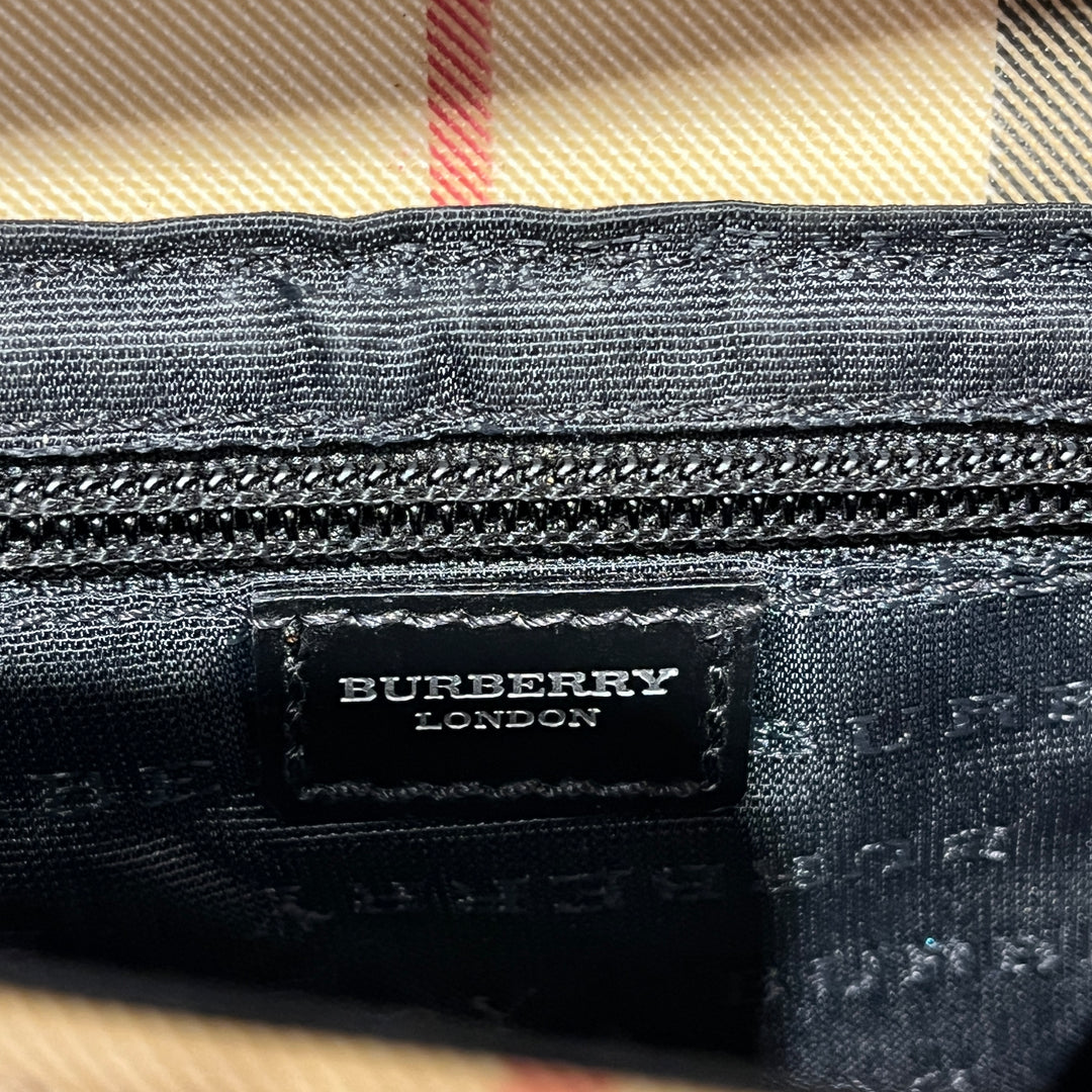 BURBERRY/Hand Bag/Stripe/Leather/BEG/BROKEN ZIPPER – 2nd STREET USA
